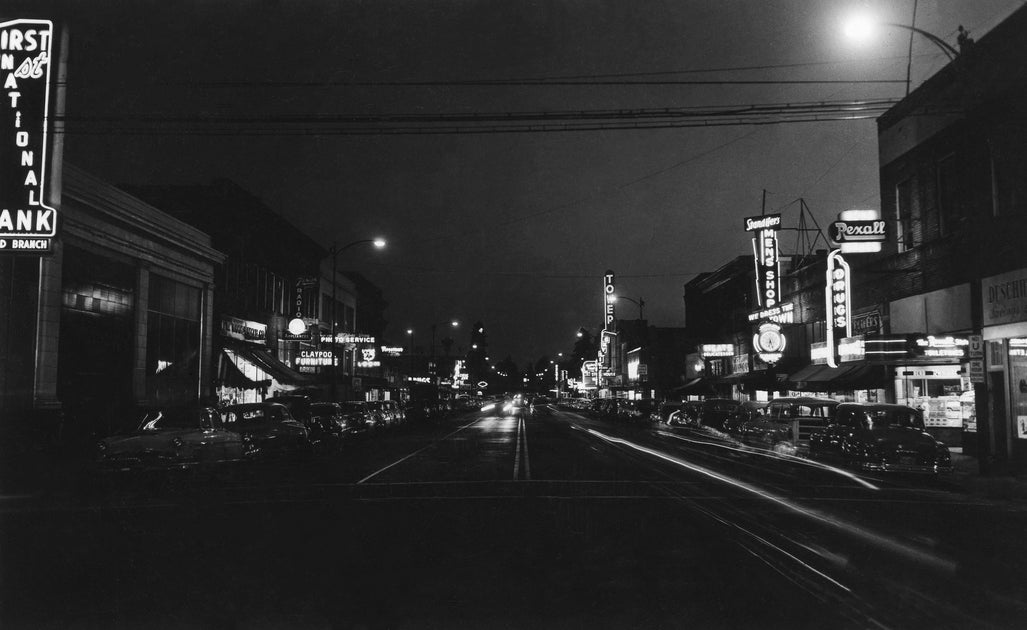 Hello Bend! Central Oregon Pictorial History Book – Pediment Publishing