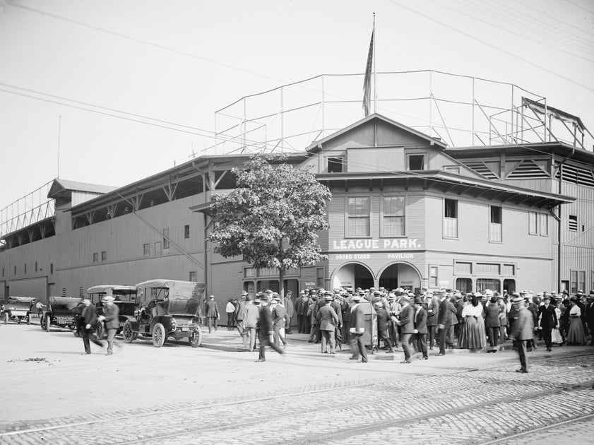 Cleveland Memories: The Early Years | Pictorial History Book – Pediment ...