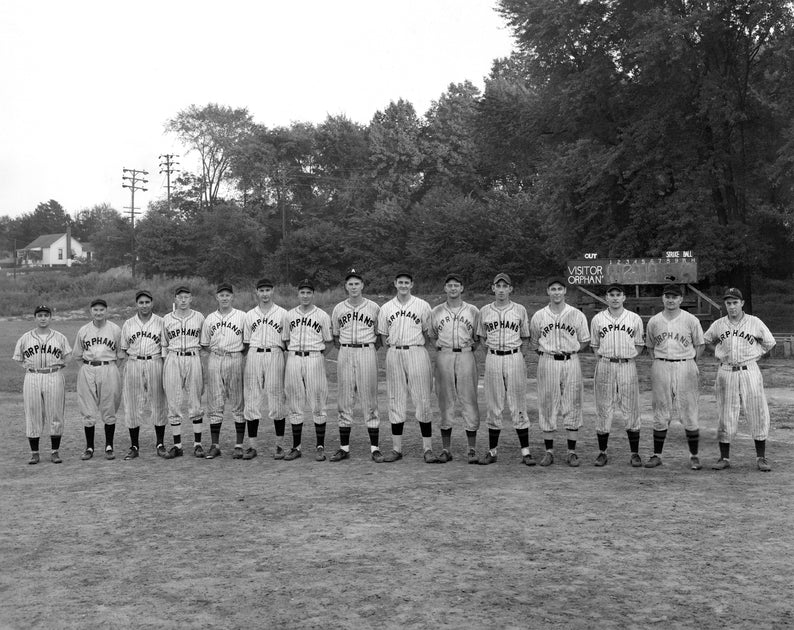 Greater Akron Memories II: The 1940s, 1950s and 1960s History Book ...