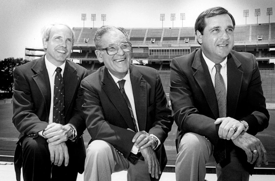 Jack Cristil: Voice of the MSU Bulldogs Biography Book – Pediment ...