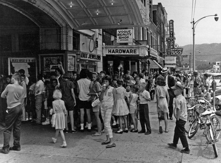 Life in Eastern Kentucky: A Pictorial History | 1940-1970 – Pediment ...