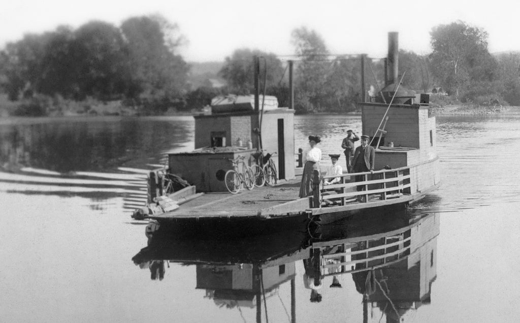 Greater Hartford Memories: A Photographic History of the 1800s through ...