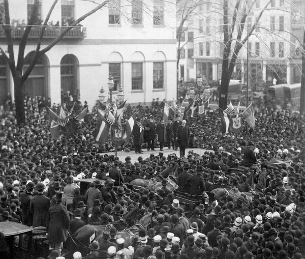 Greater Hartford Memories: A Photographic History of the 1800s through ...