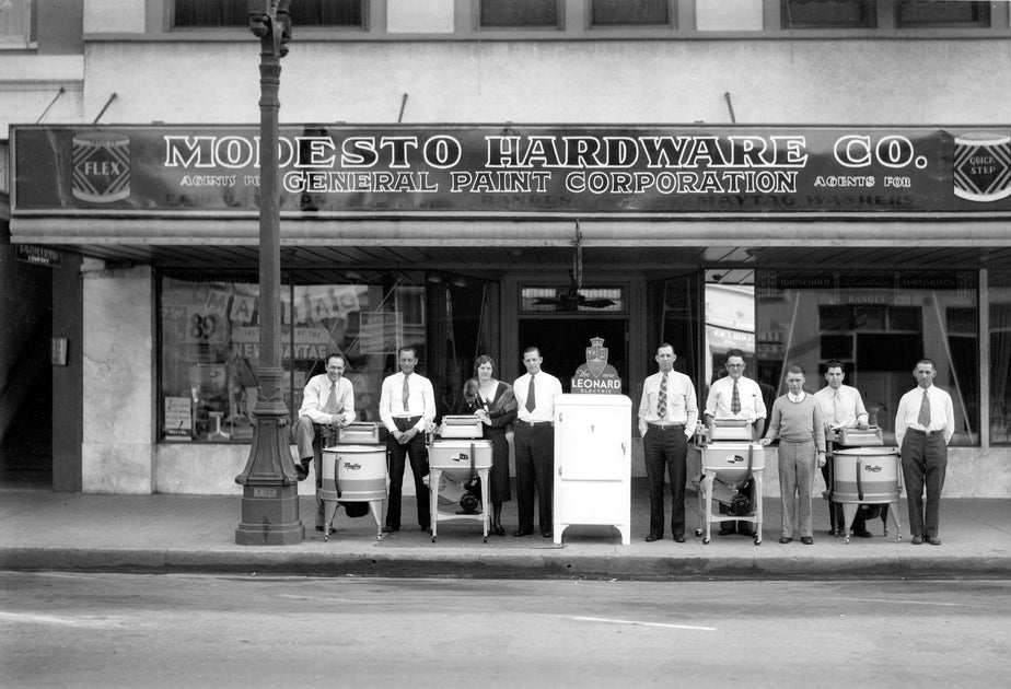 Modesto Memories: Volume I Pictorial History Book – Pediment Publishing