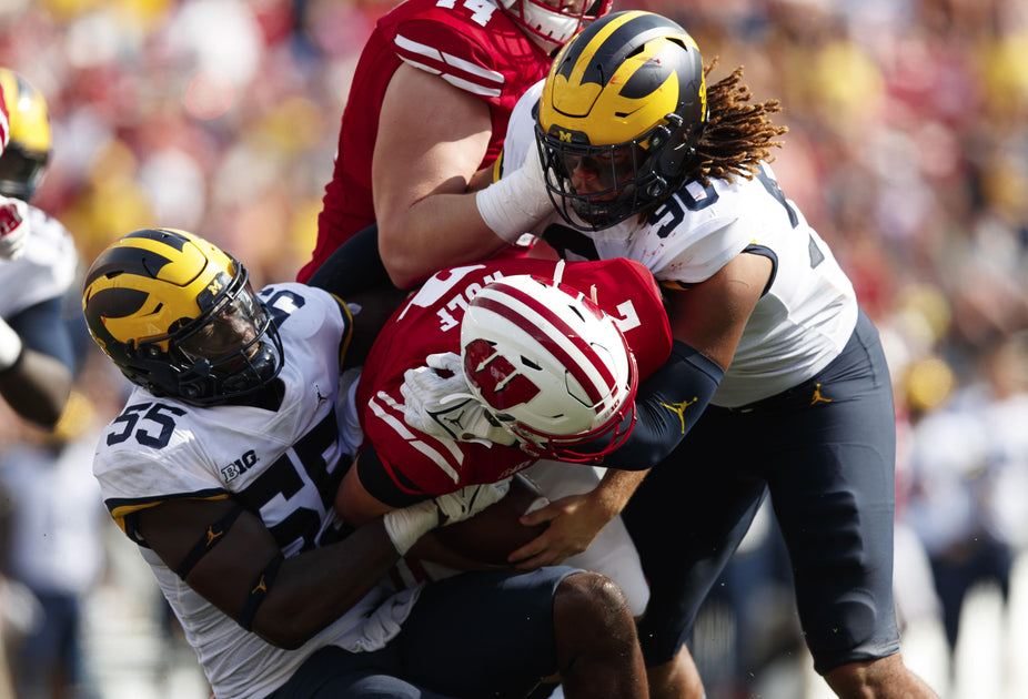 Michigan’s Historic 2021 Football Season in a Hardcover Book – Pediment ...